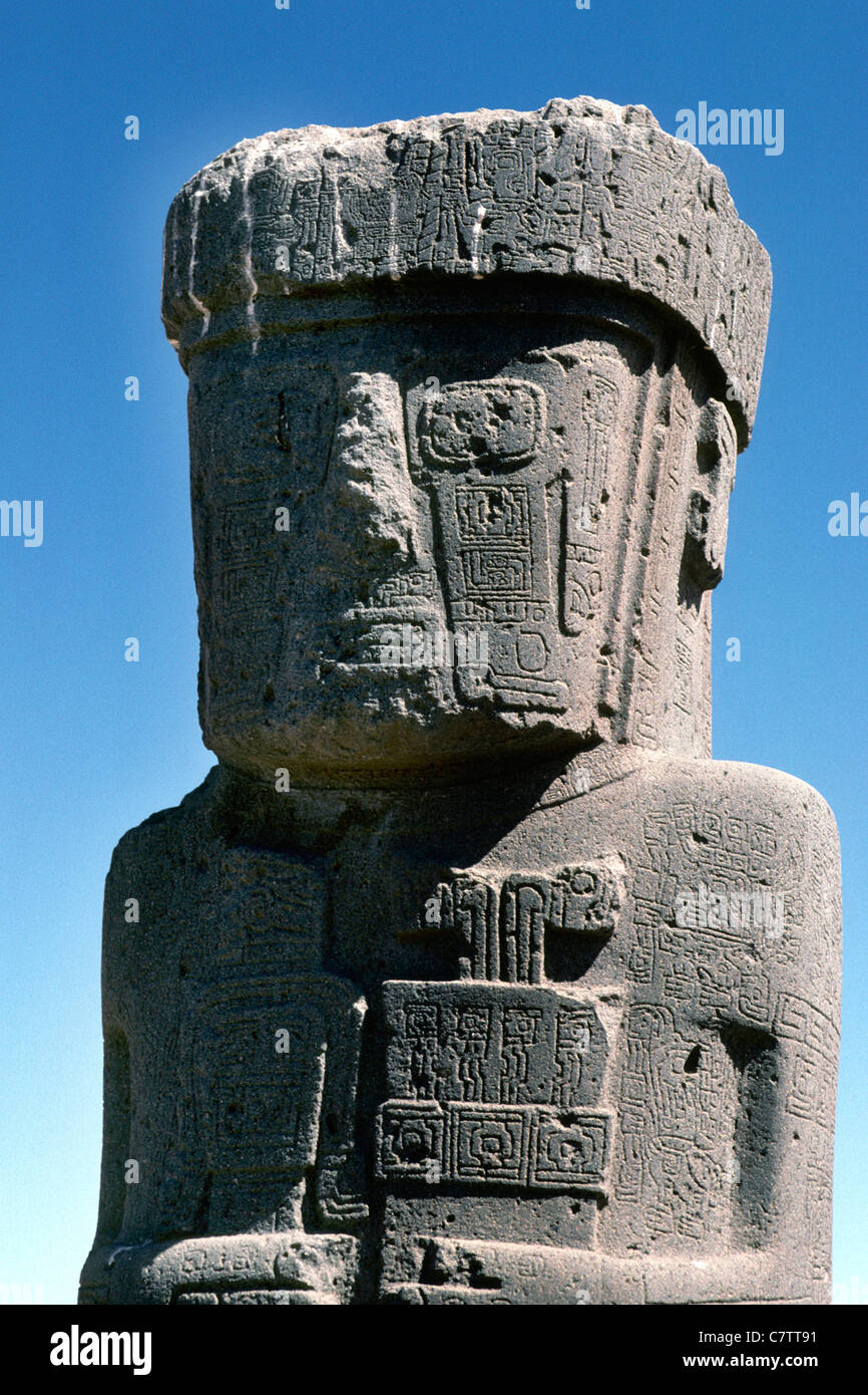 Tiwanaku hi-res stock photography and images - Alamy