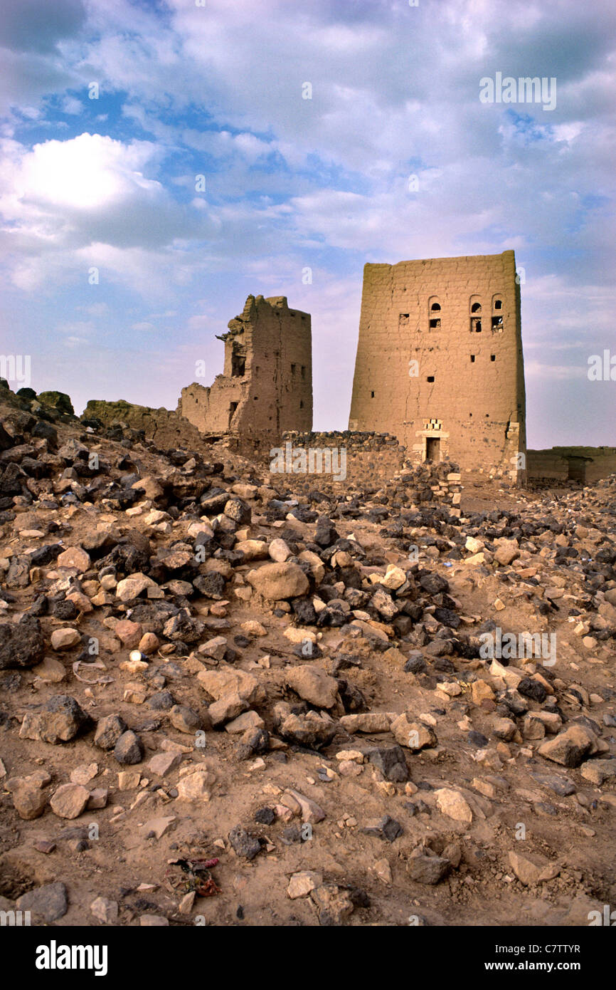 Marib yemen hi-res stock photography and images - Alamy