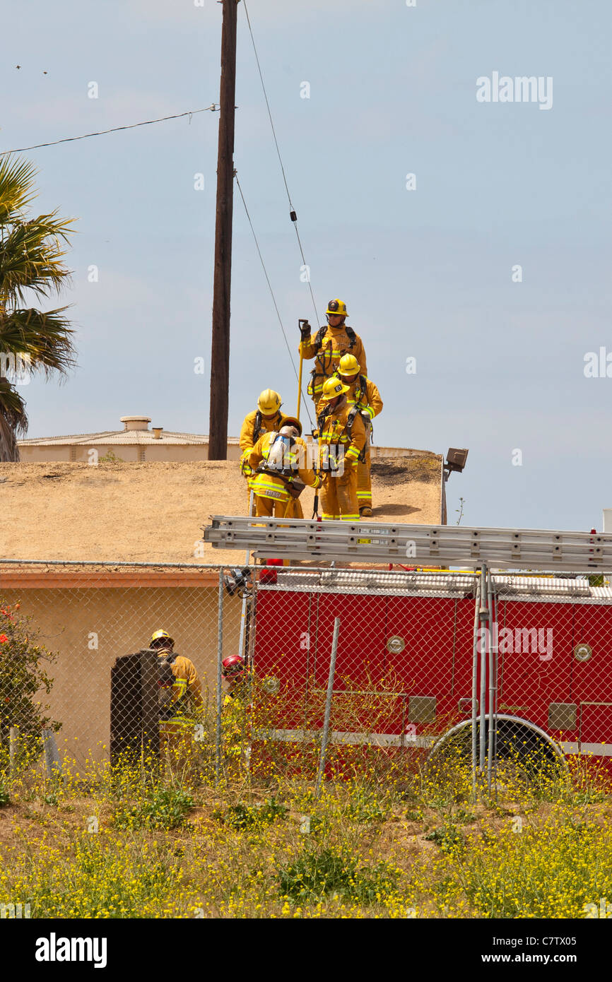 Sky lift fire truck hi-res stock photography and images - Alamy