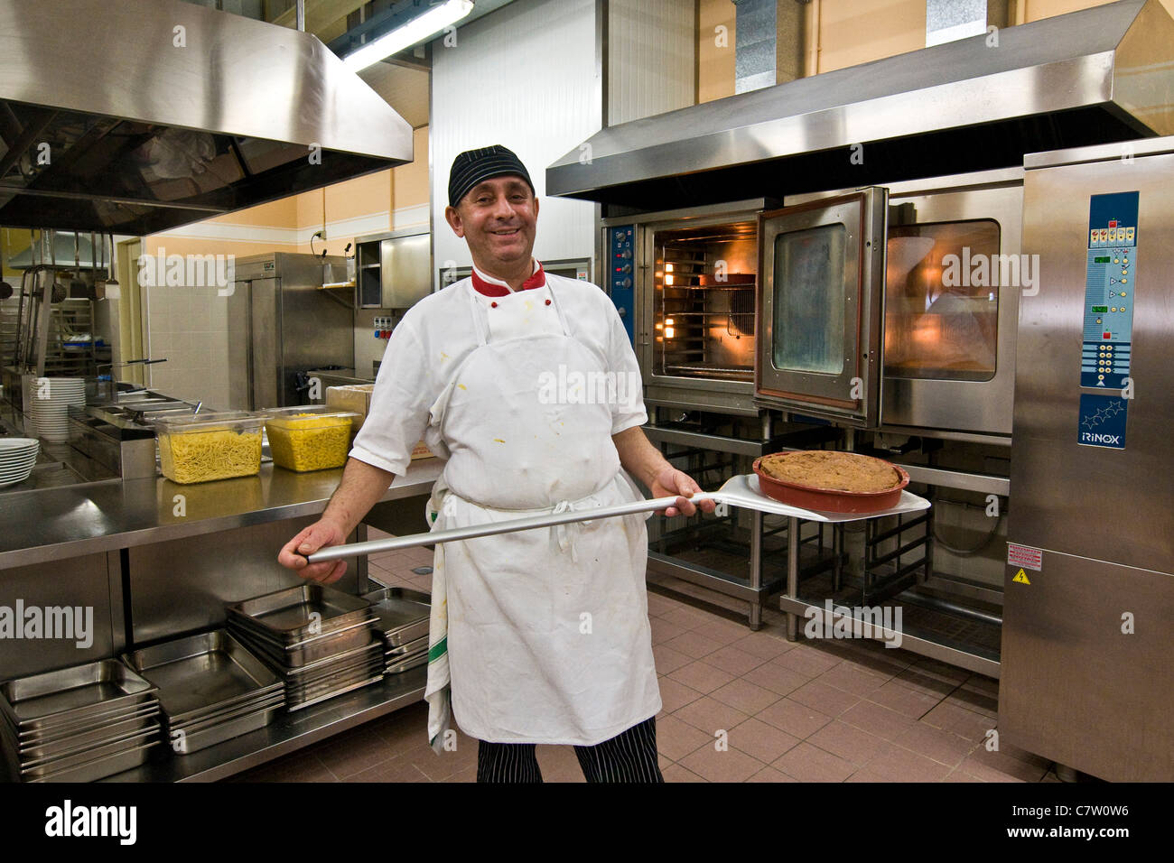 Mens cake hi-res stock photography and images - Alamy