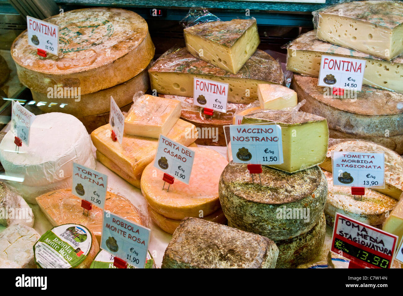 Delicatessen hi-res stock photography and images - Alamy