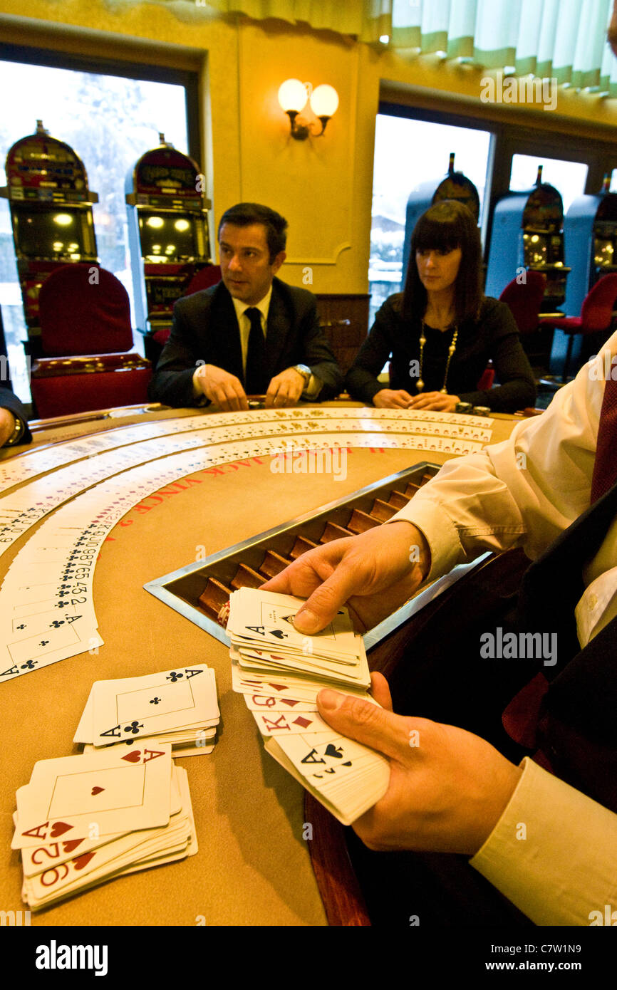 Croupier female hi-res stock photography and images - Alamy