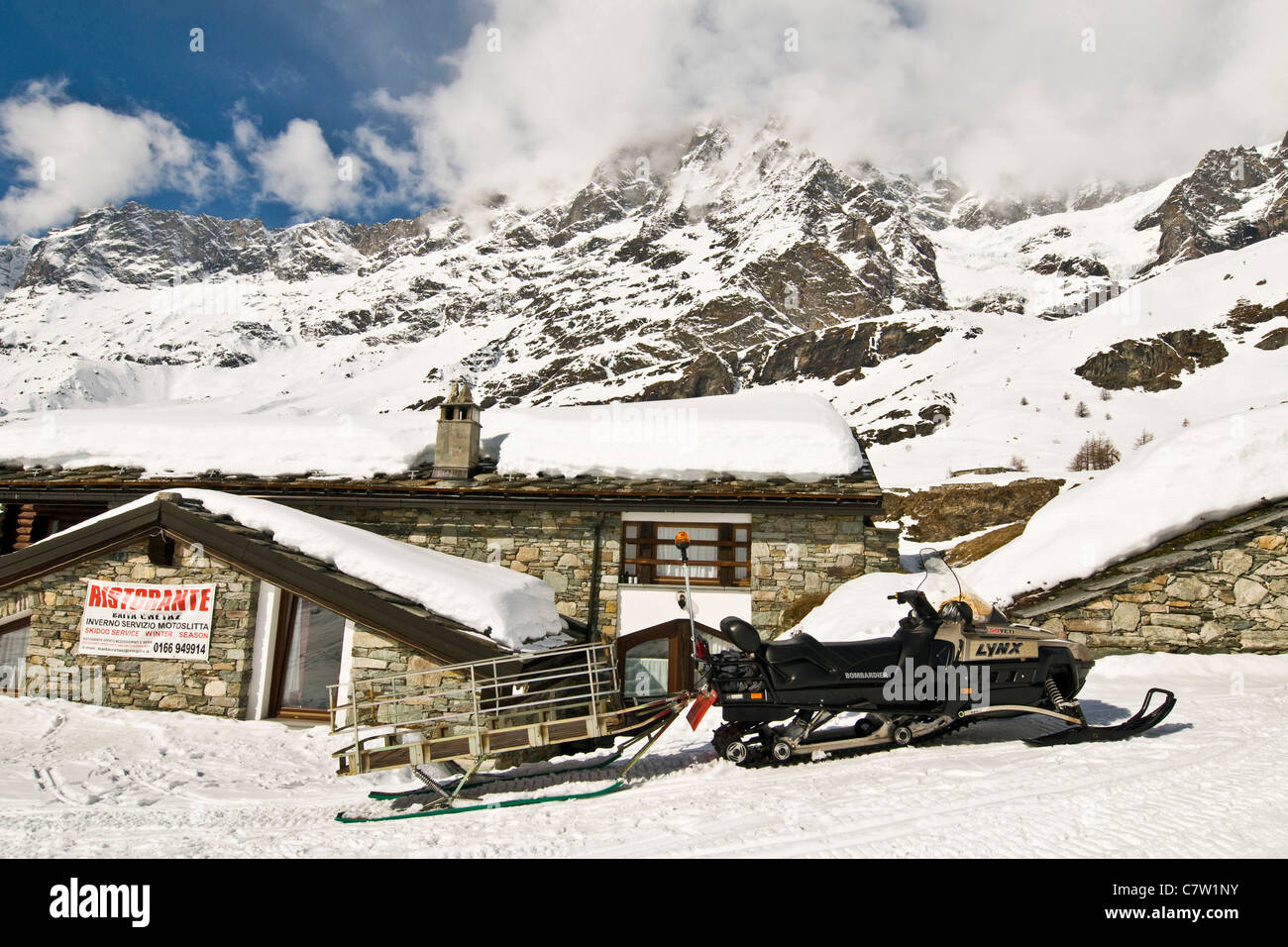 European snowmobiles hi-res stock photography and images - Alamy