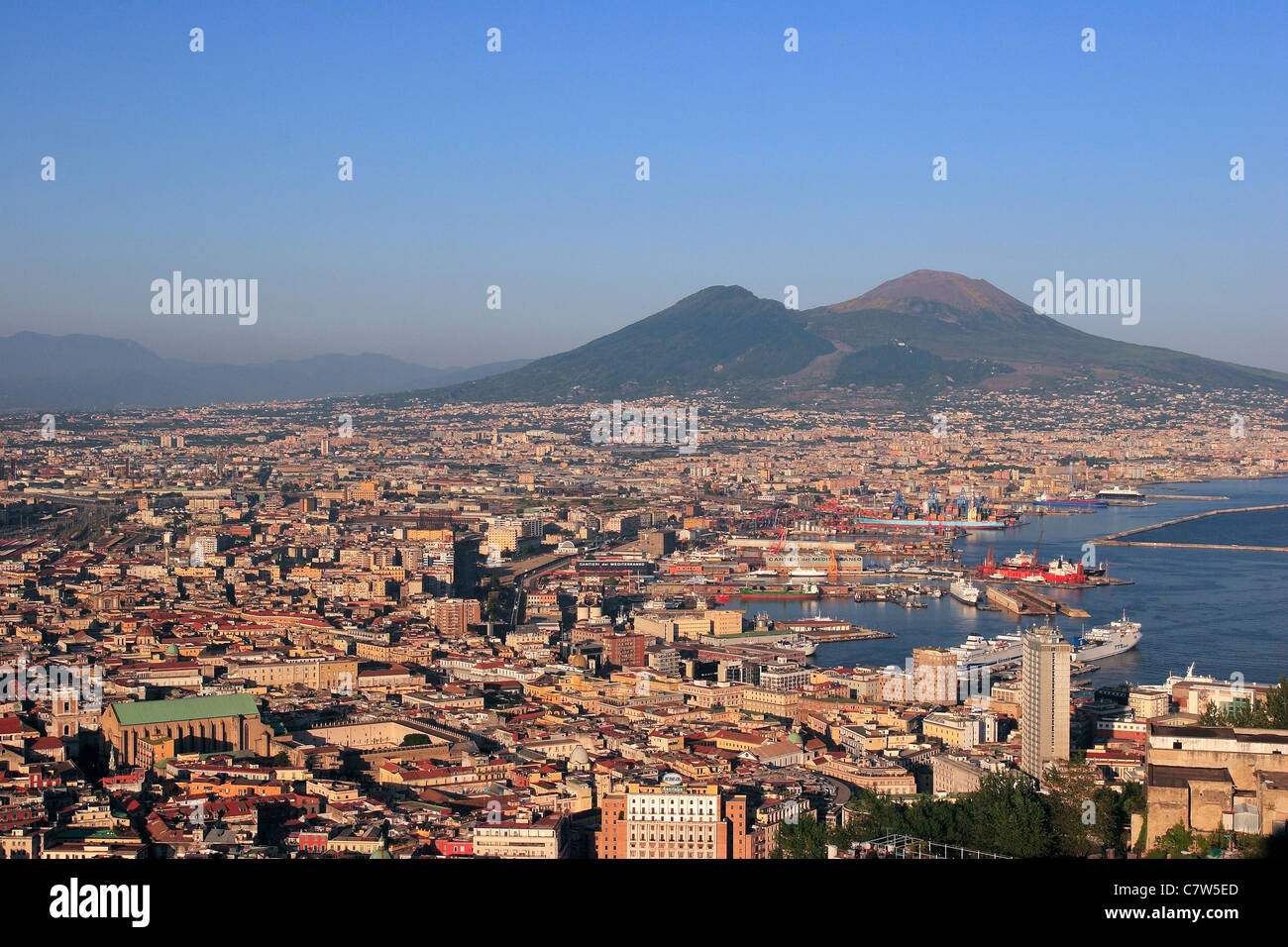 Aerial images of cities hi-res stock photography and images - Alamy