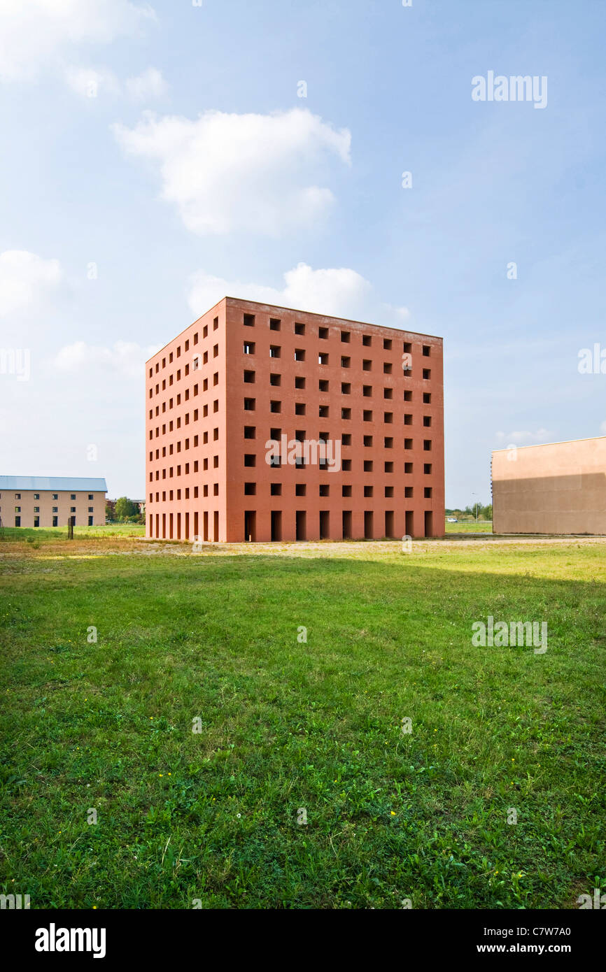 Modena cemetery hi-res stock photography and images - Alamy
