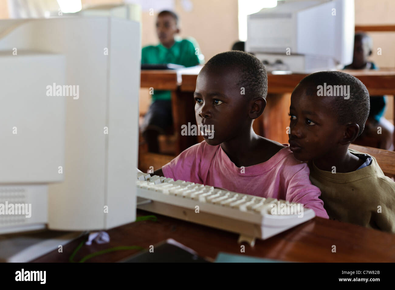 Africa School Children Computer High Resolution Stock Photography and ...