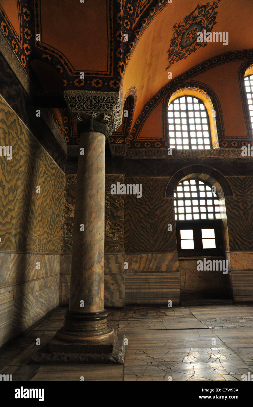 Views of the Blue Mosque in Istanbul Stock Photo - Alamy