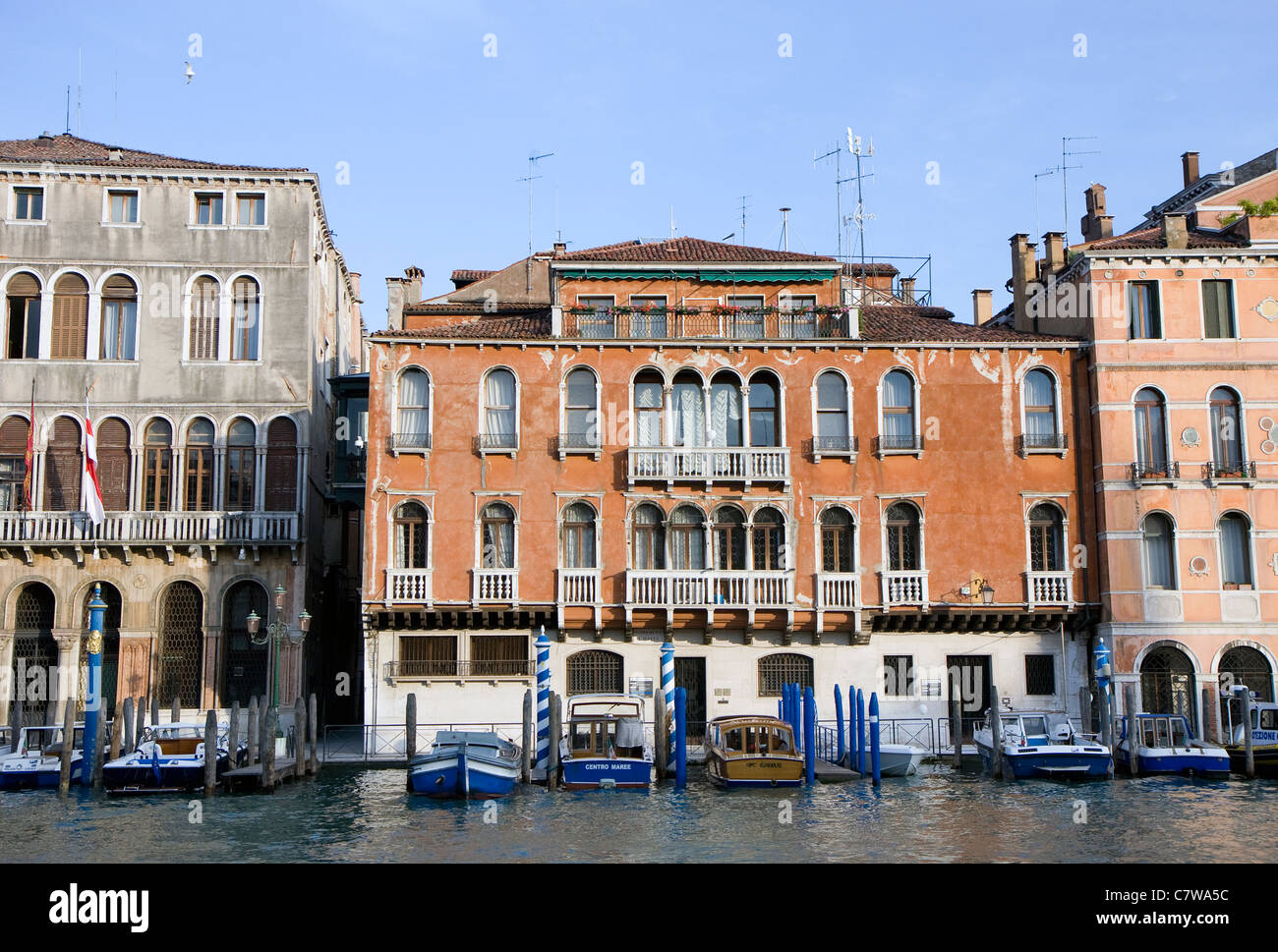 Buildings on the big canal of Venice, Italy Stock Photo - Alamy