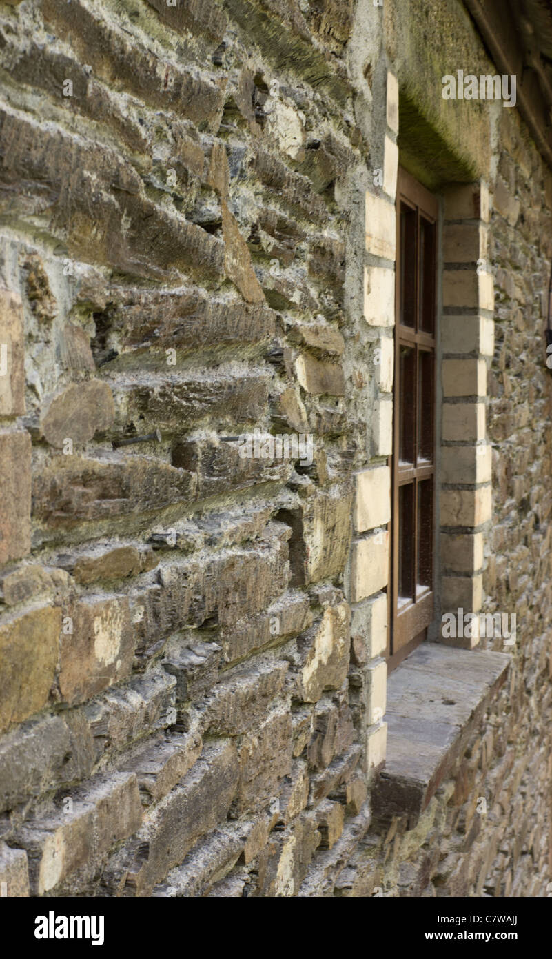 Granite window sill hi-res stock photography and images - Alamy