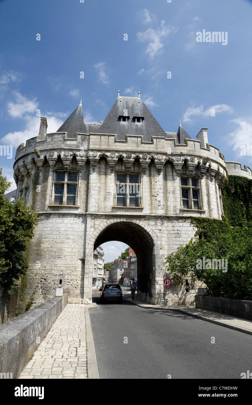 Vendome France gateway entrance historic medieval Stock Photo - Alamy