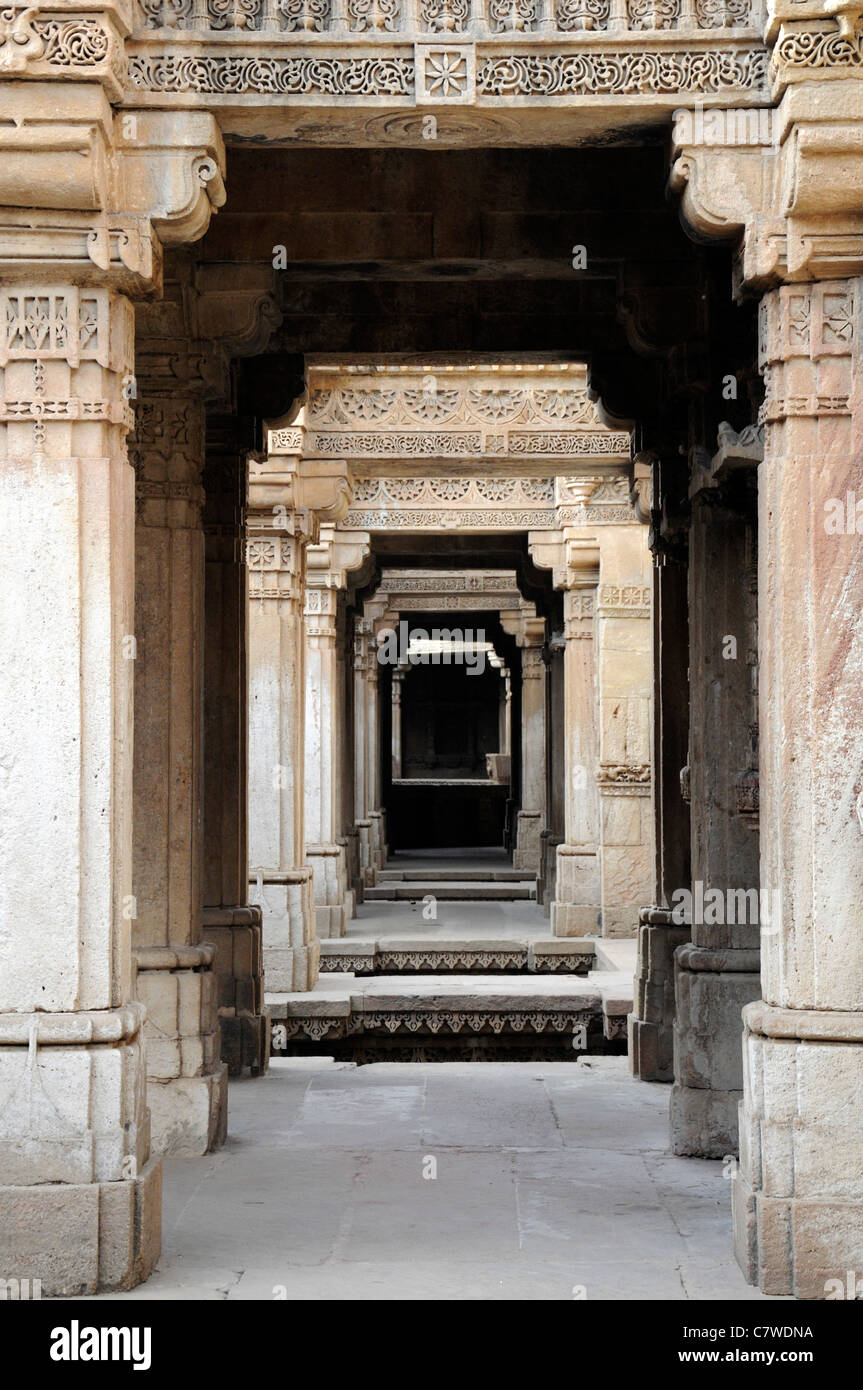 Intricate carving detail hi-res stock photography and images - Alamy