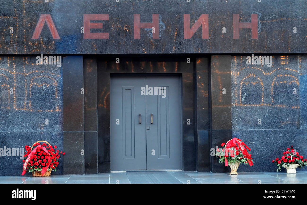 Lenin lenin's Mausoleum tomb kremlin Red Square Moscow Russia Communism ...