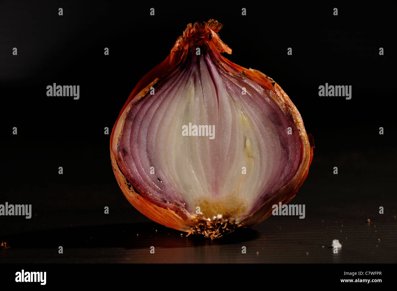 Section of onion hi-res stock photography and images - Alamy