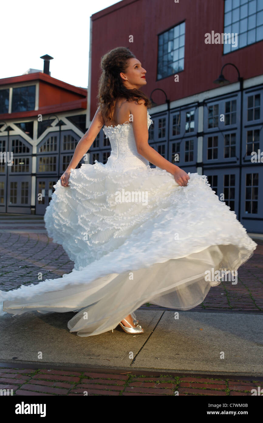 bride in a wedding dress Stock Photo - Alamy