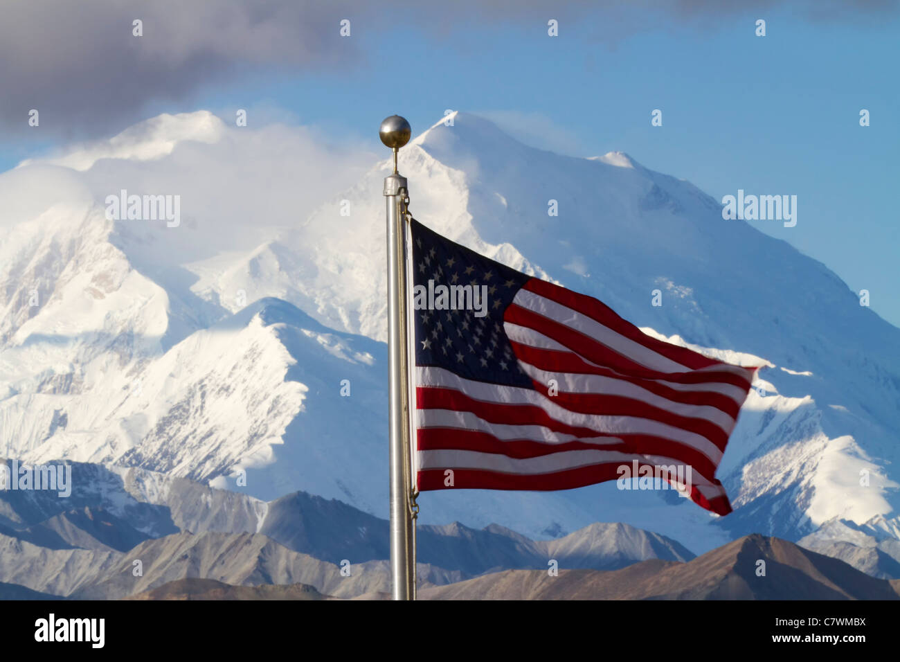 American flag in front of Mt. McKinley, Eielson Visitor Center, Denali ...