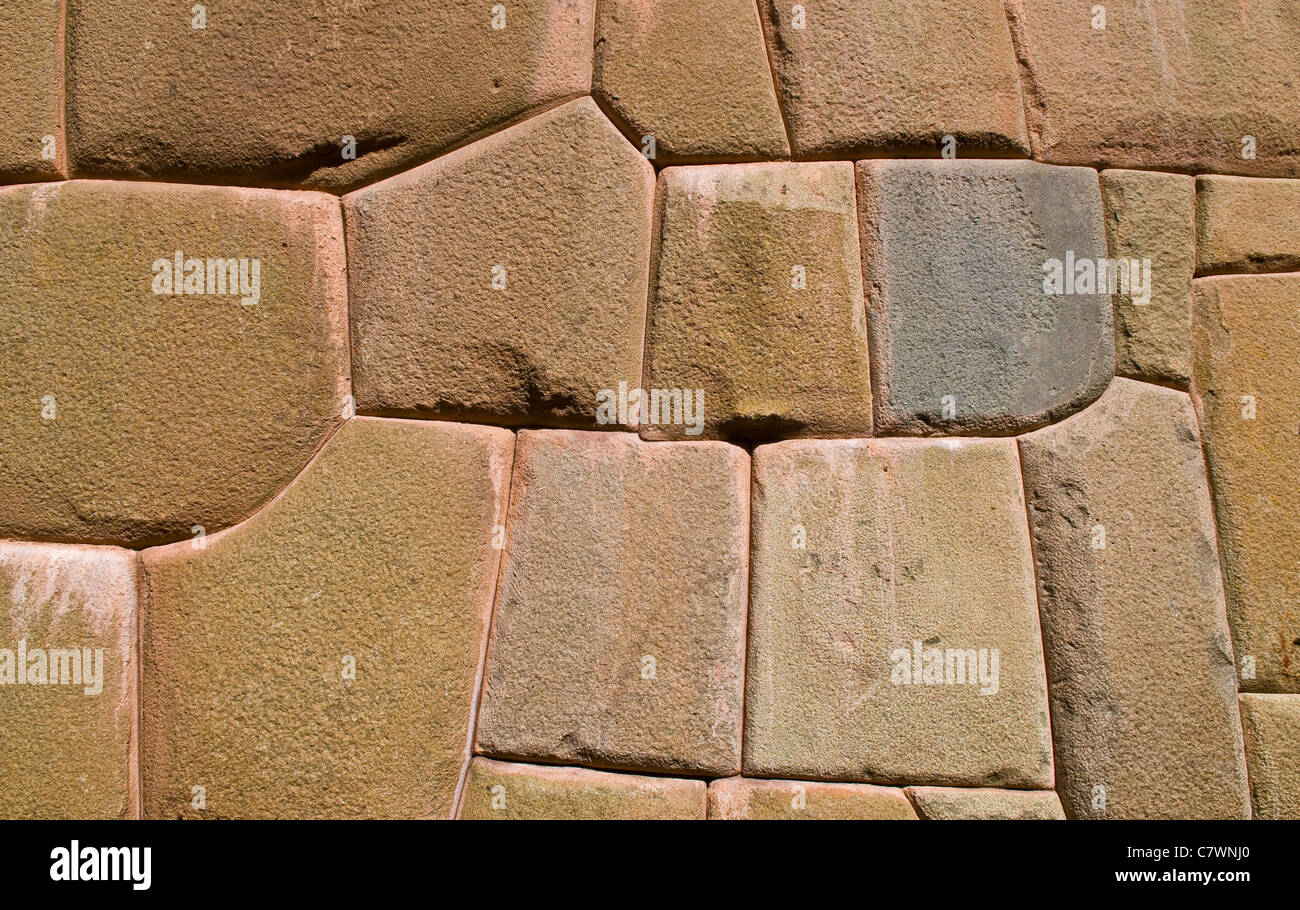 a details on one of the Inca walls in Cusco Peru Stock Photo - Alamy