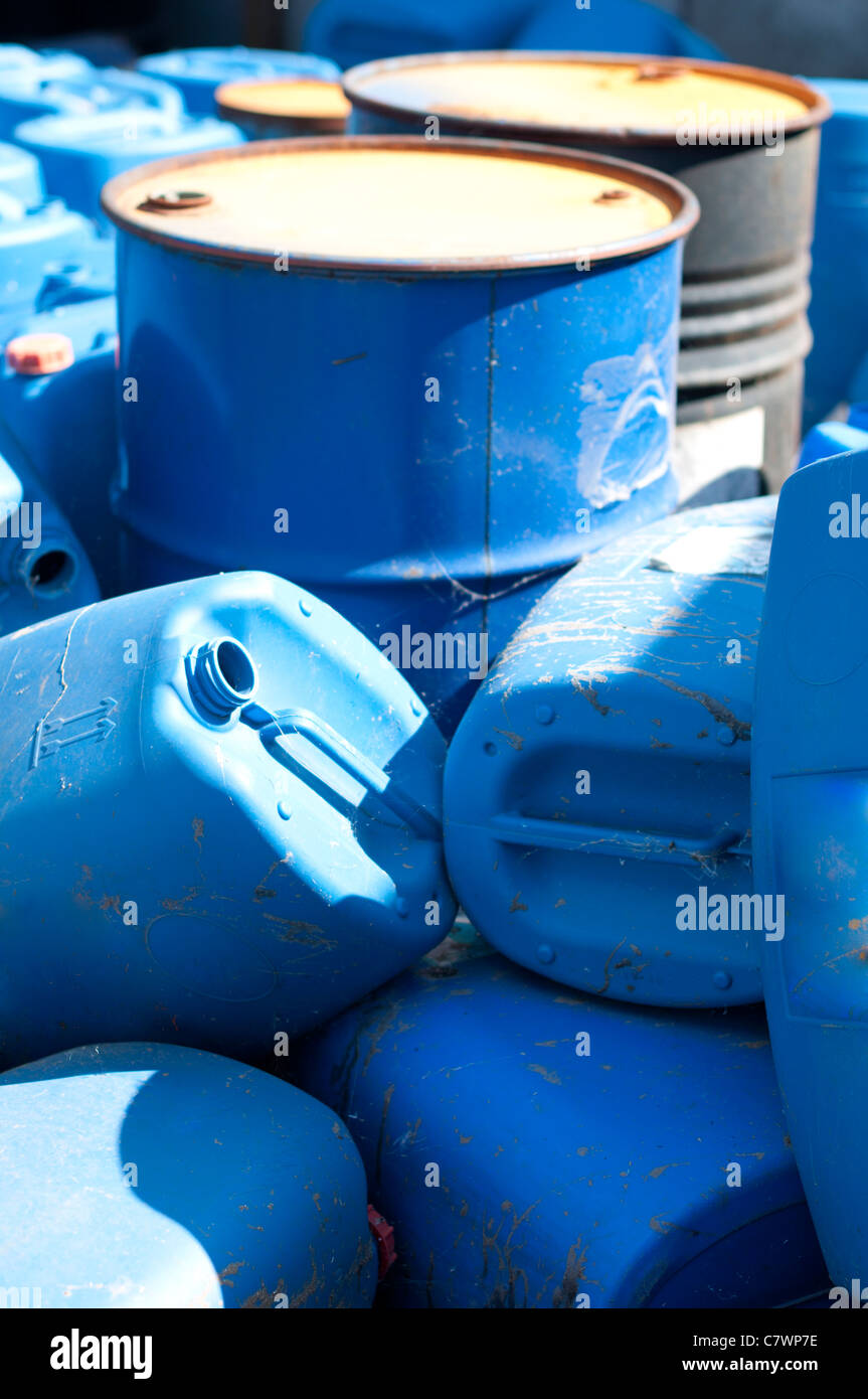 Blue oil drum hi-res stock photography and images - Alamy