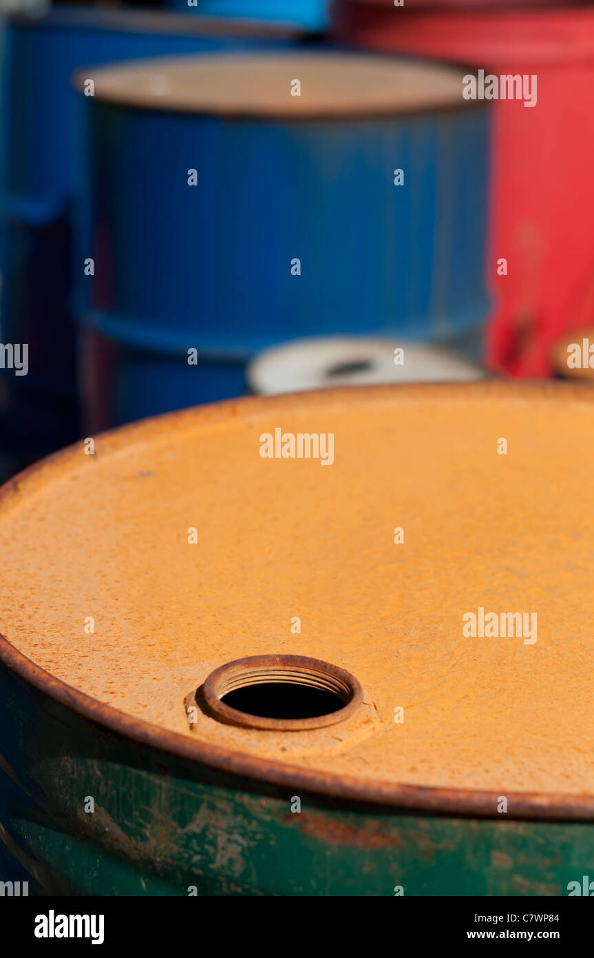 Empty oil barrels hi-res stock photography and images - Alamy