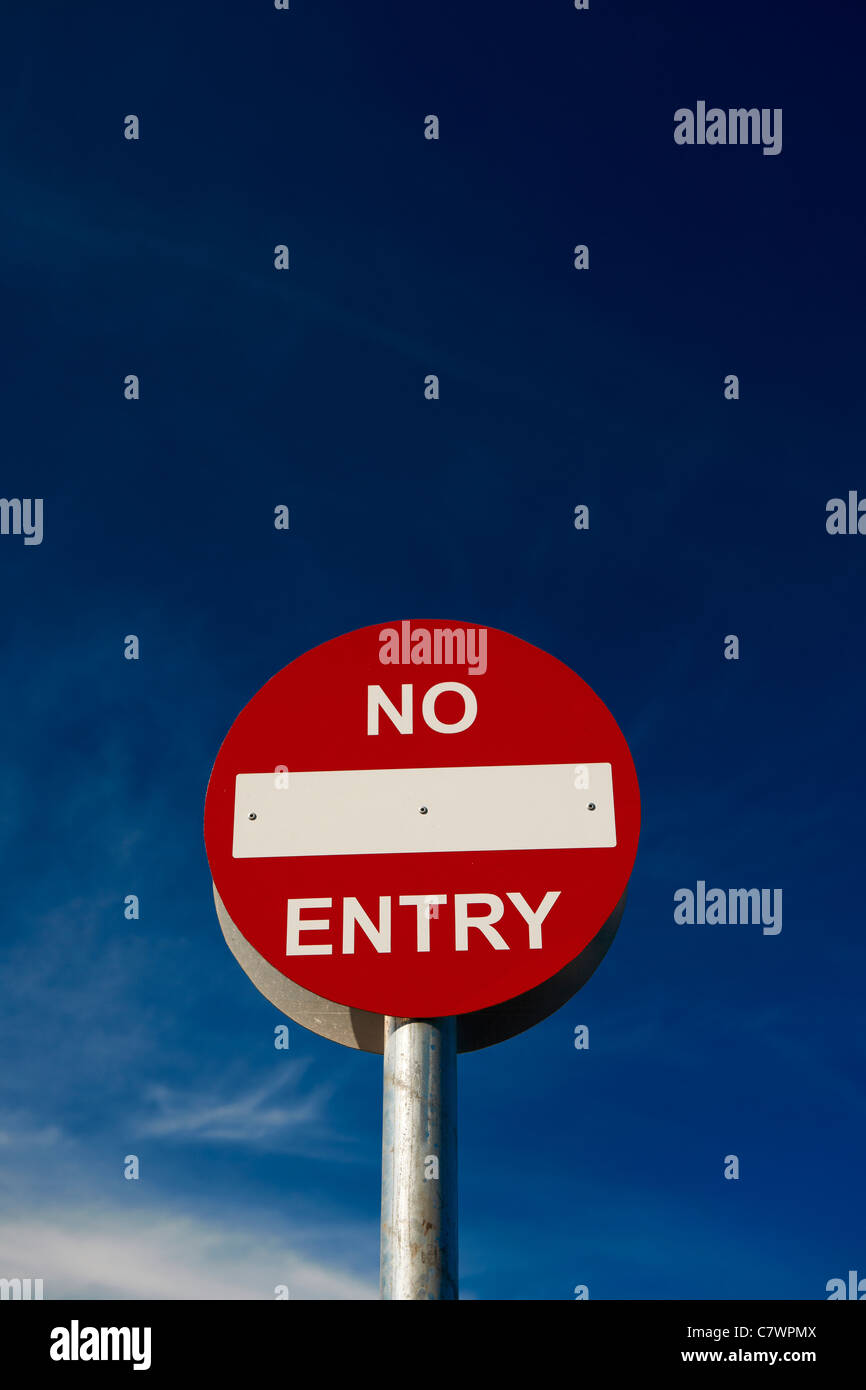 Red circular No Entry sign Stock Photo - Alamy