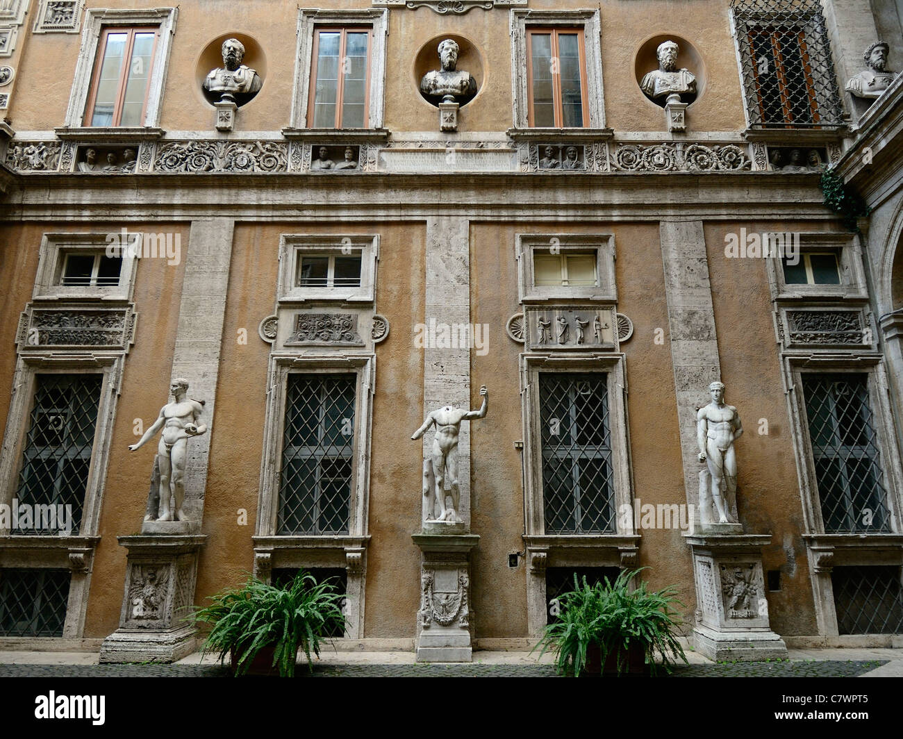 Palazzo mattei hi-res stock photography and images - Alamy