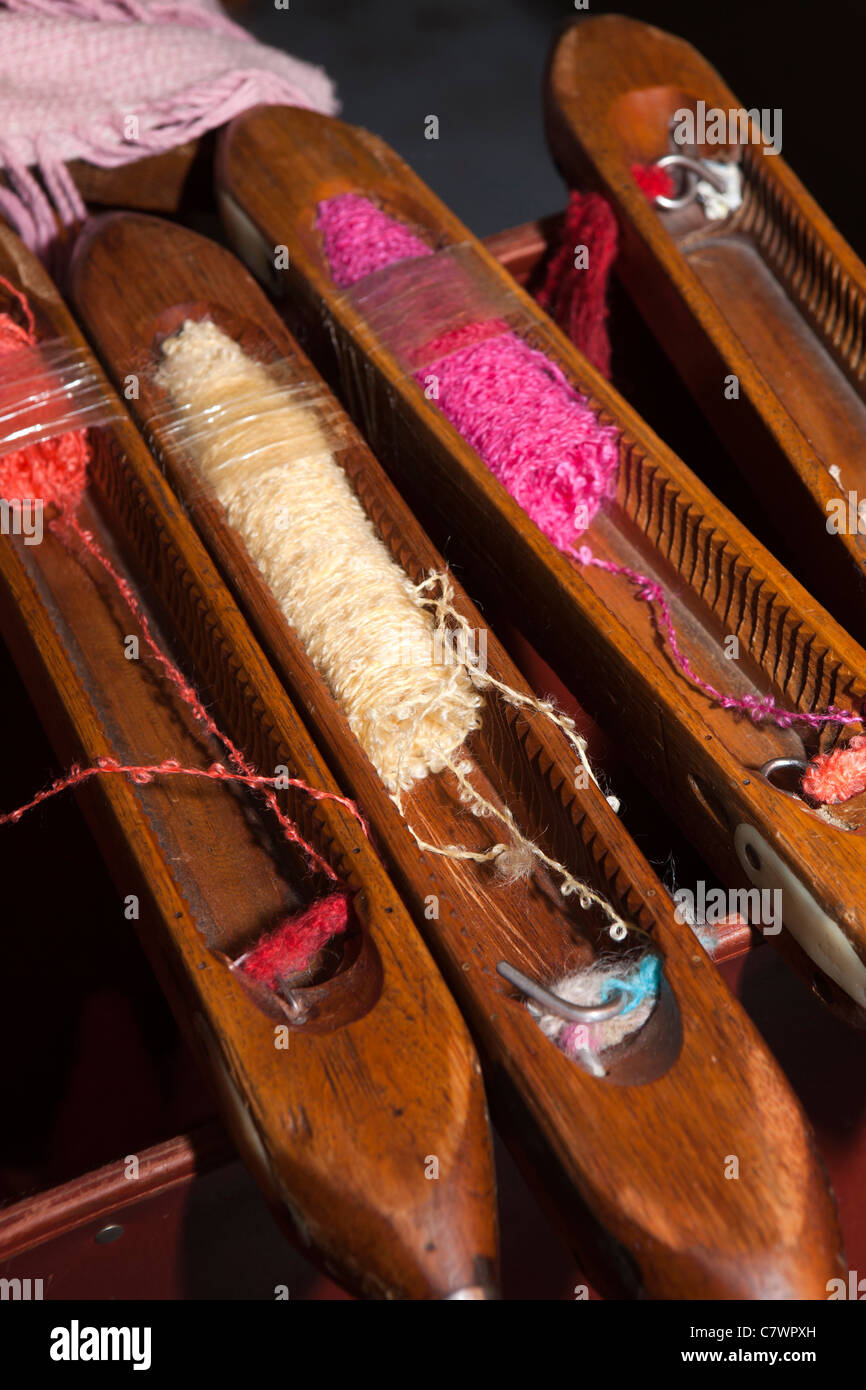Weaving shuttle hi-res stock photography and images - Alamy