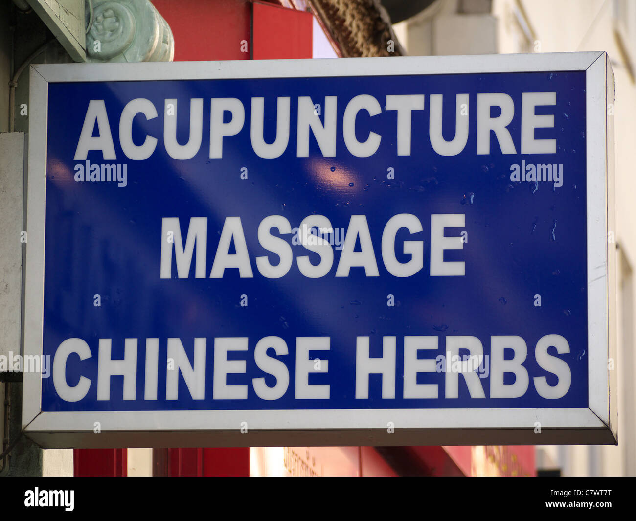 Chinese acupuncture hi-res stock photography and images - Alamy