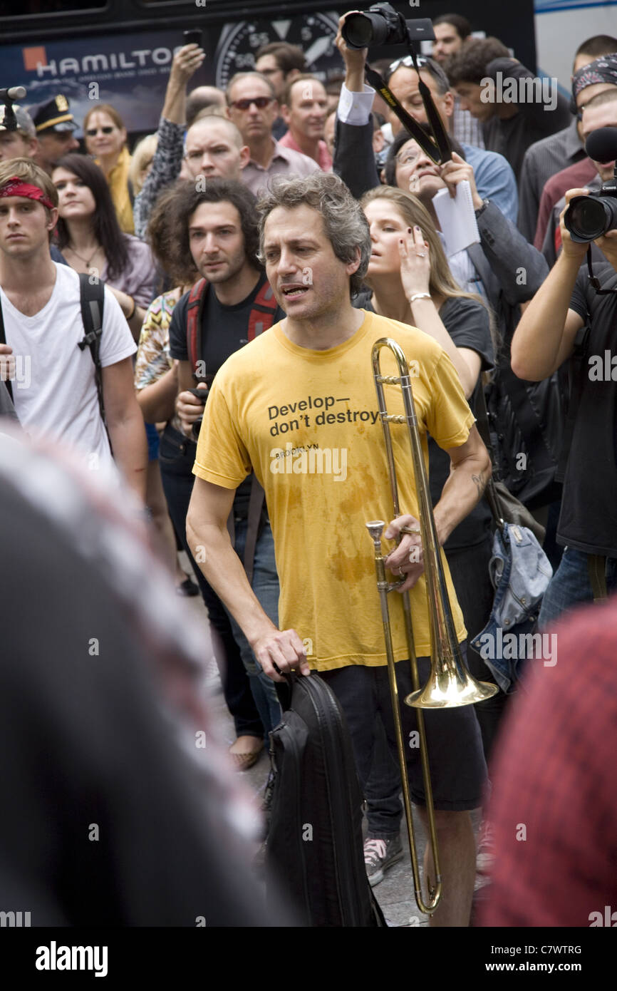 Leaderless movement hi-res stock photography and images - Alamy