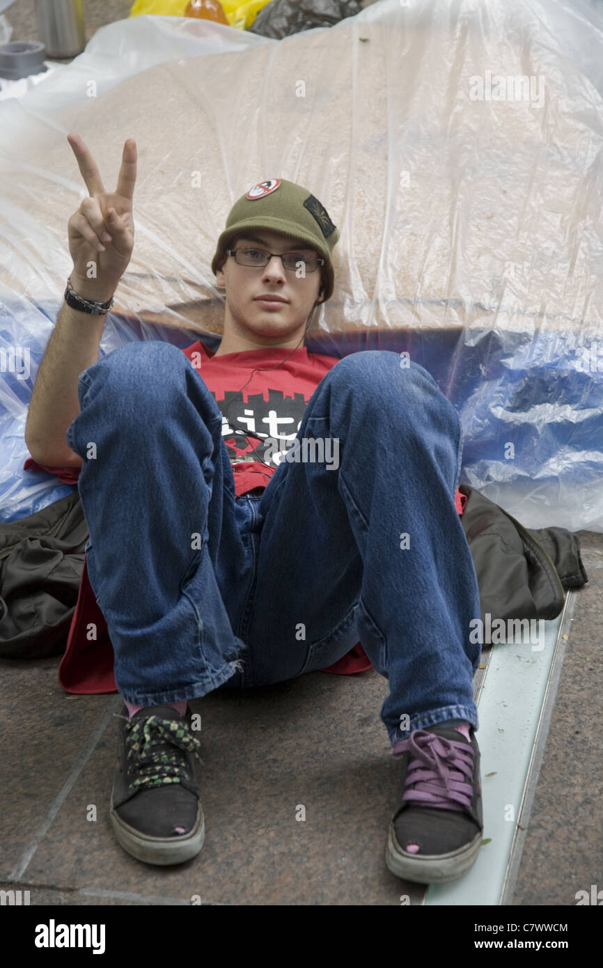 Occupy Wall Street: a leaderless movement tired of the the greed and ...