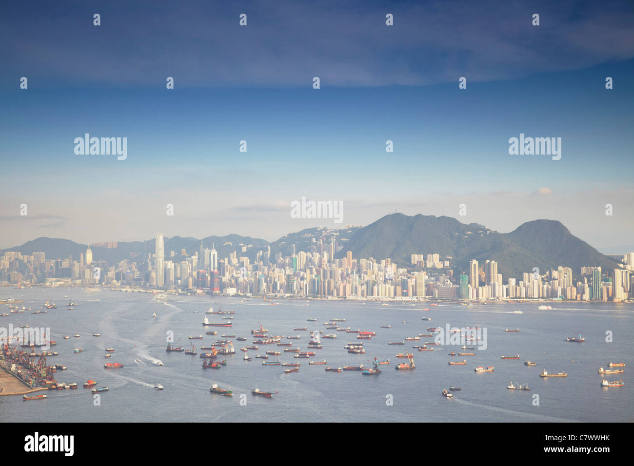 Skyline aerial view hong kong hi-res stock photography and images - Alamy