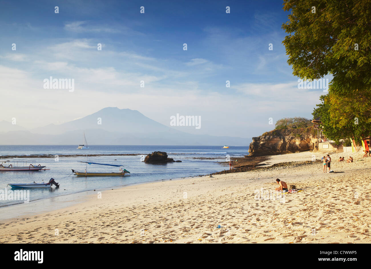 Mushroom Bay, Nusa Lembongan, Bali, Indonesia Stock Photo - Alamy