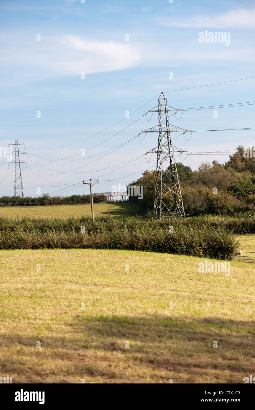 pylon power cables national grid crossing the countryside Stock Photo ...