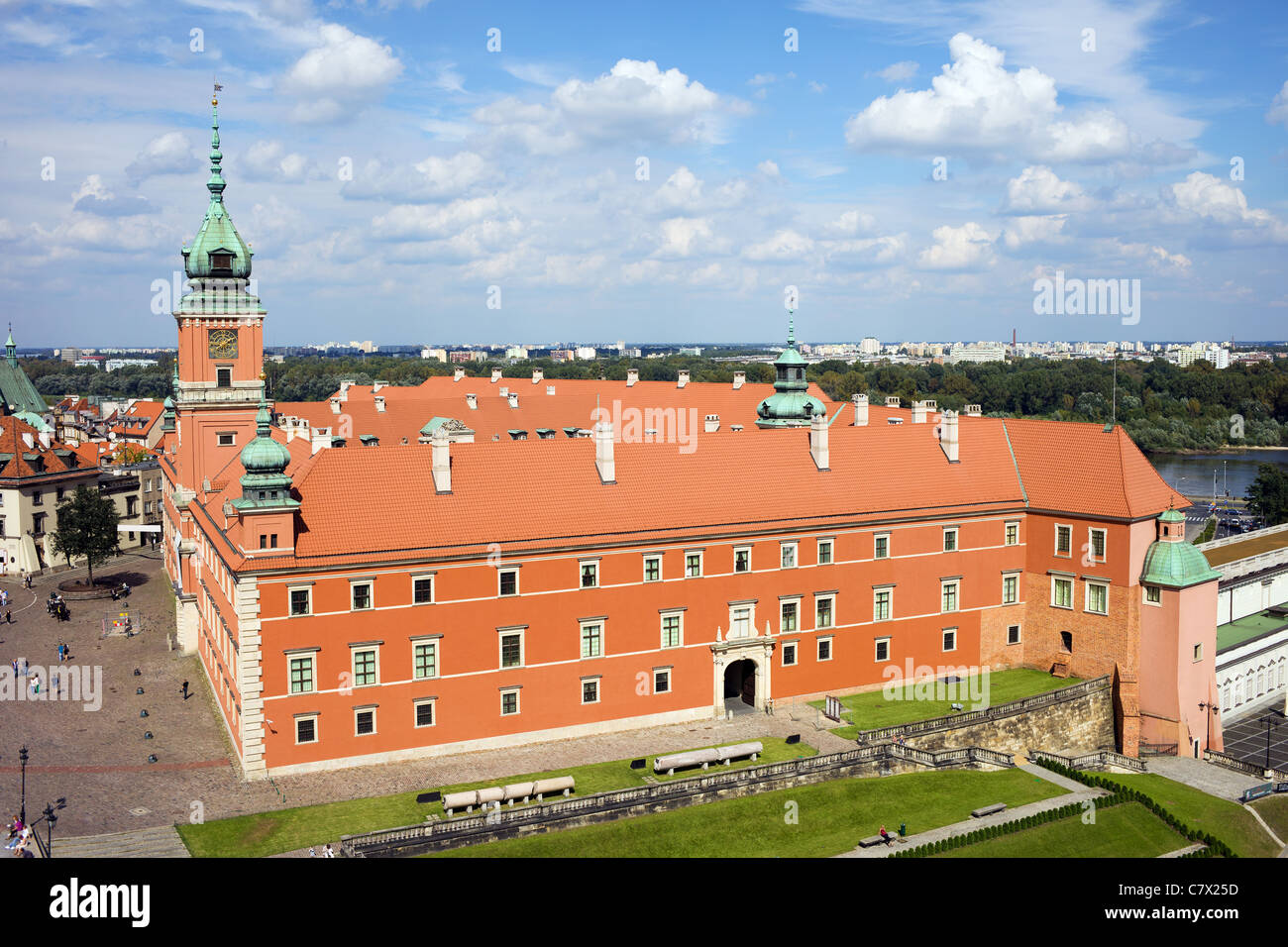 Zamek krolewski hi-res stock photography and images - Alamy