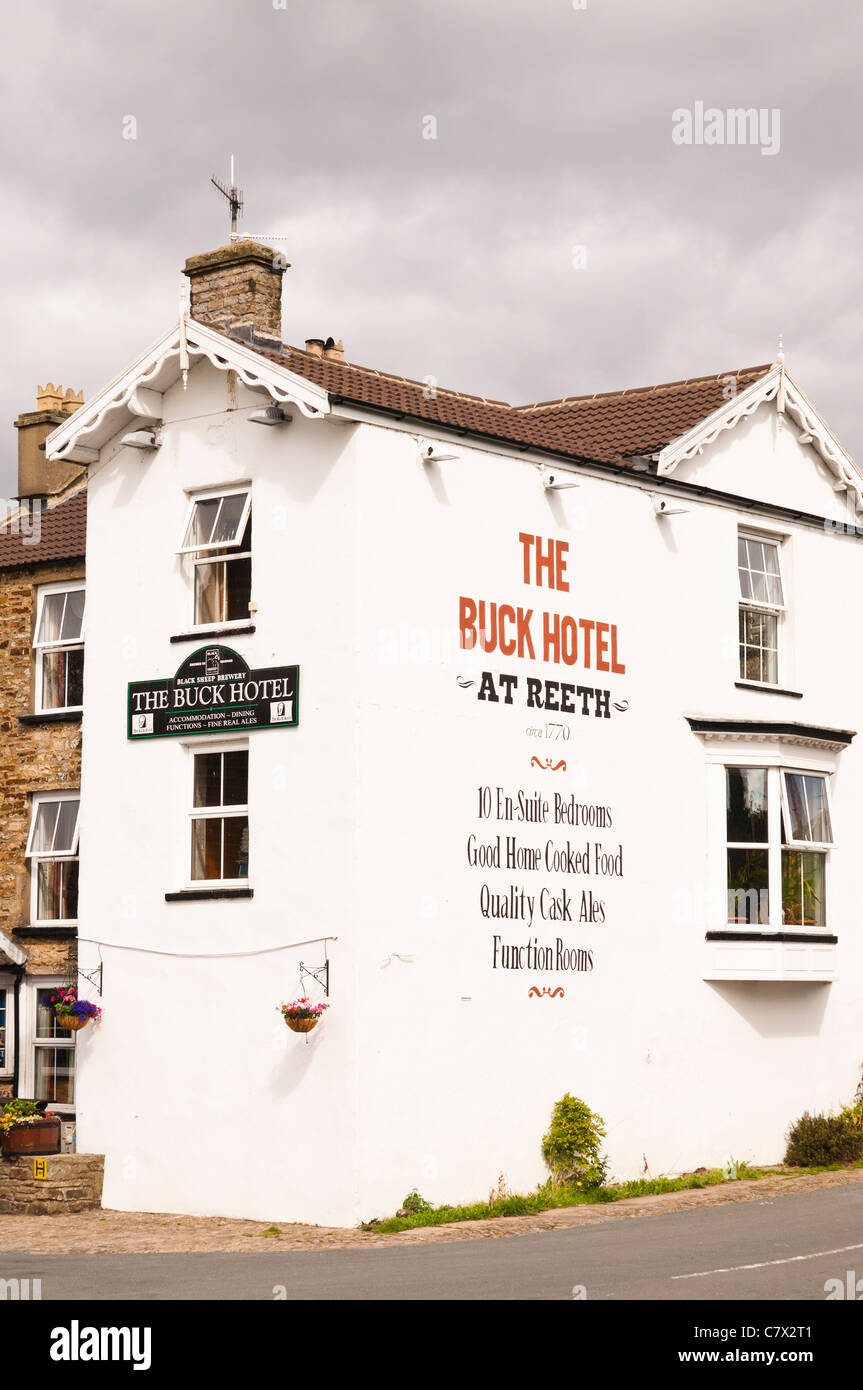 Reeth swaledale uk hotels pub hi-res stock photography and images - Alamy