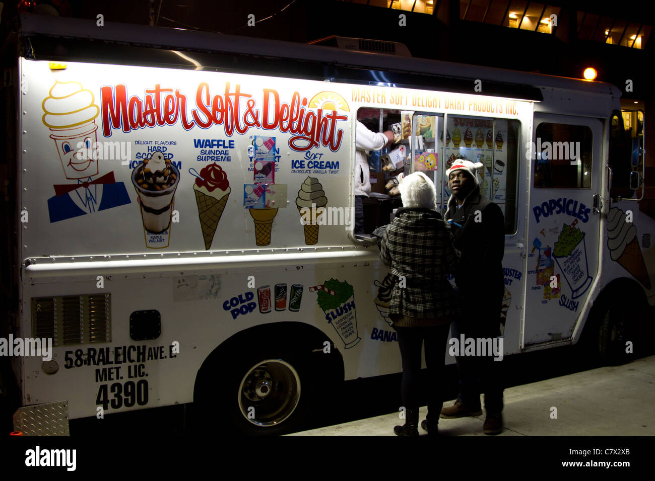 icecream "ice cream" trunk street vendor night Stock Photo - Alamy
