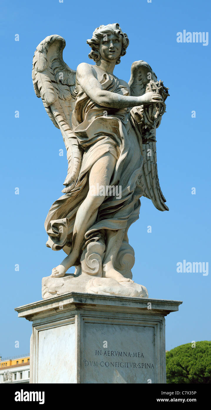 Statue of angel hi-res stock photography and images - Alamy