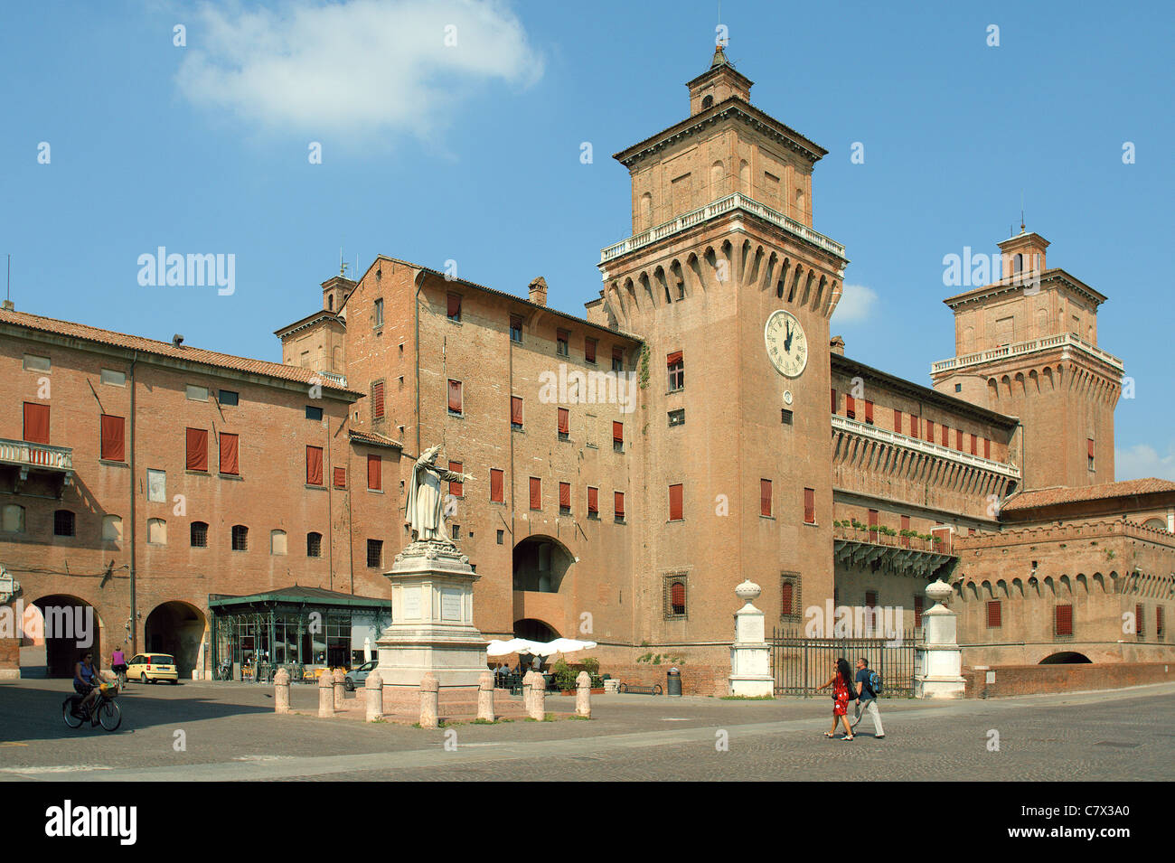 Italy ferrara castle estense hi-res stock photography and images - Alamy
