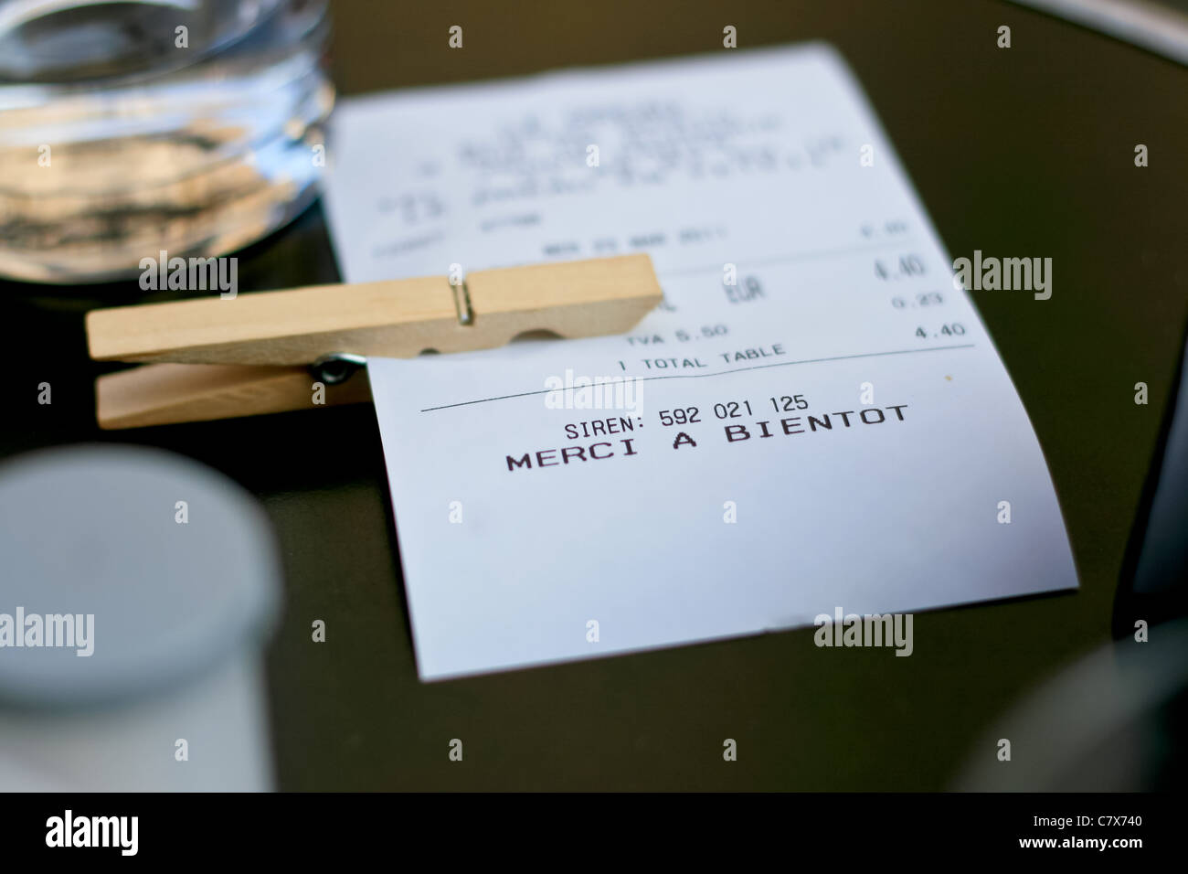 coffee bar bill Stock Photo - Alamy