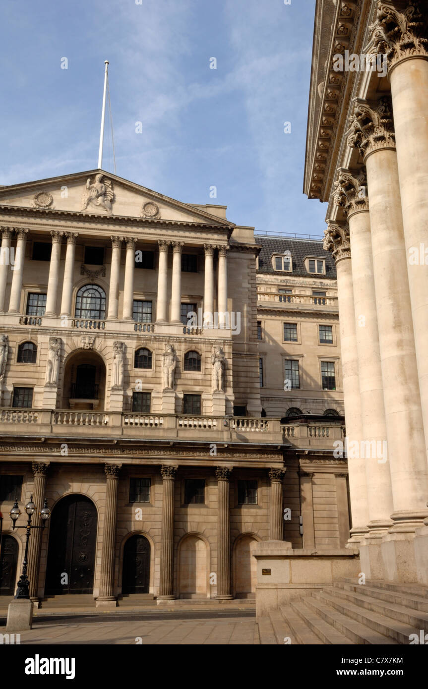 The Bank of England in the City of London Stock Photo - Alamy