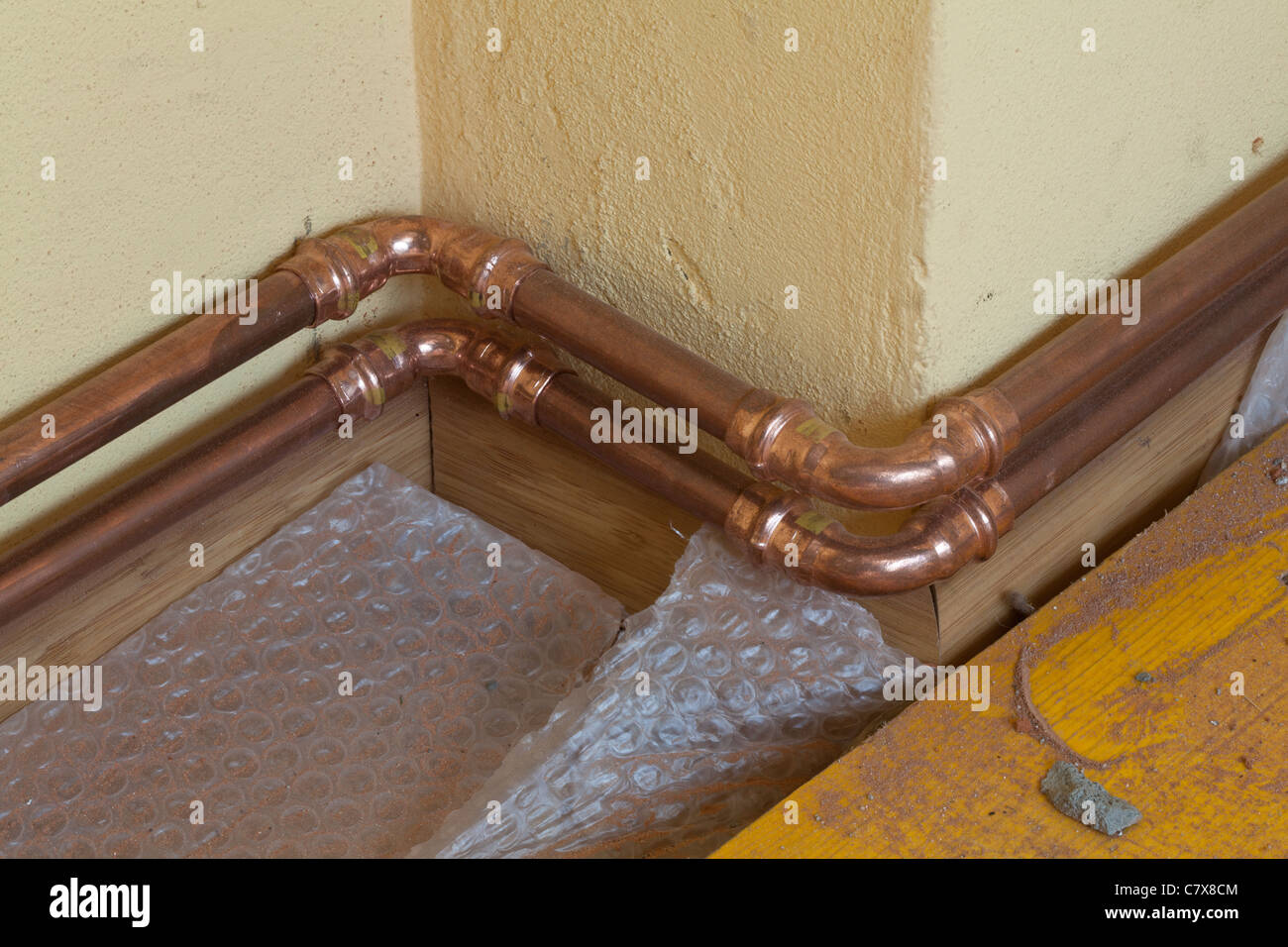 Heater Copper Pipes Stock Photos & Heater Copper Pipes Stock Images - Alamy