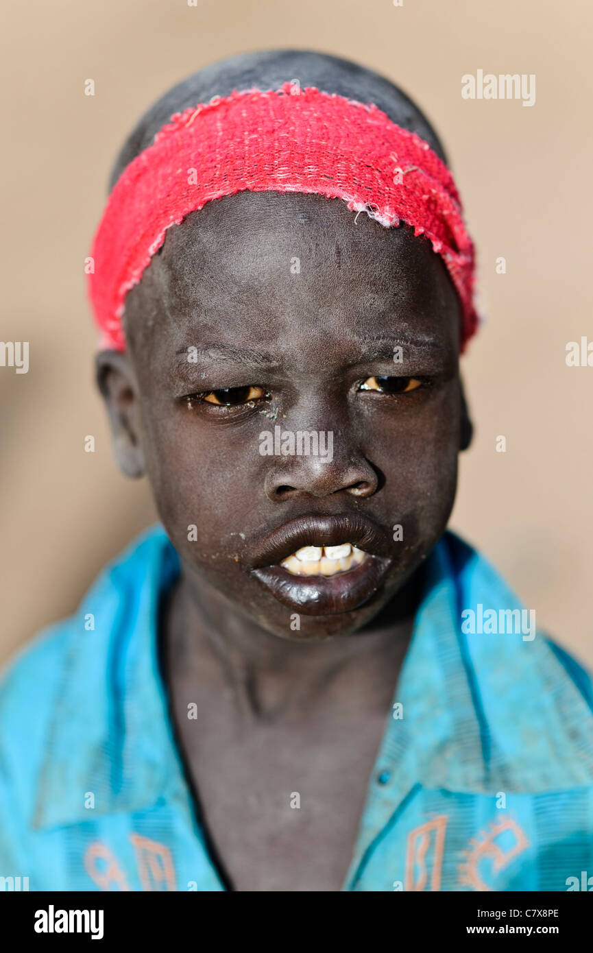 Dinka boy hi-res stock photography and images - Alamy