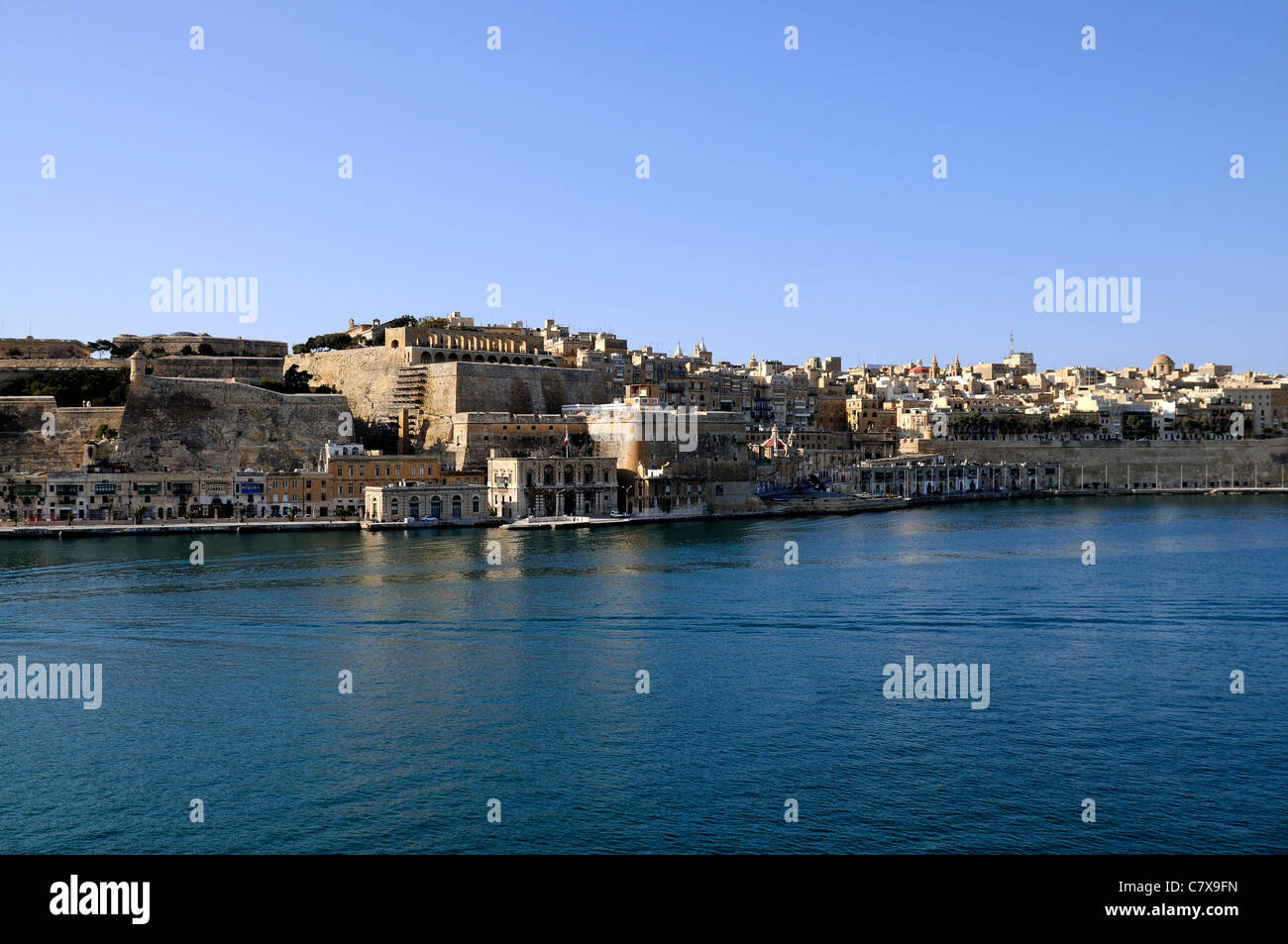 Maltese grand harbour hi-res stock photography and images - Alamy