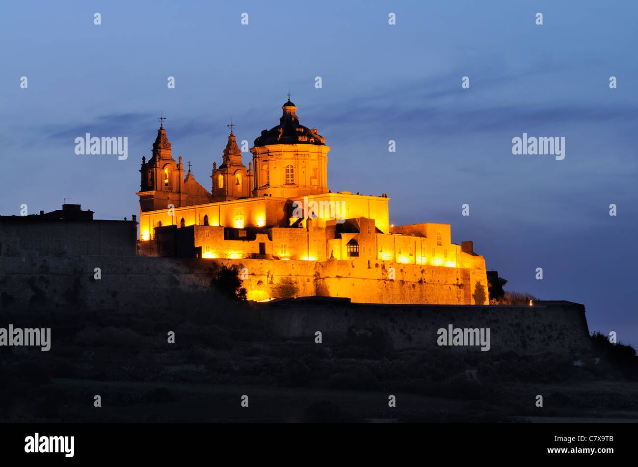 Night shot of Mdina, also known as the silent city, and Malta's former ...