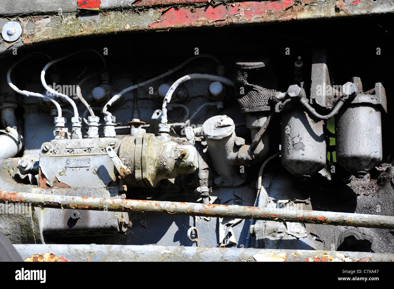 Old tractor diesel engine hi-res stock photography and images - Alamy