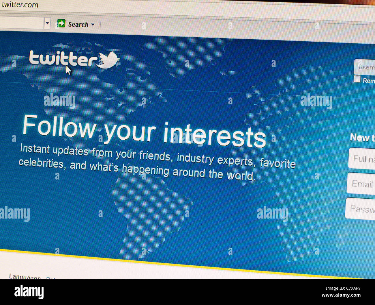Twitter web page on the browser Stock Photo - Alamy