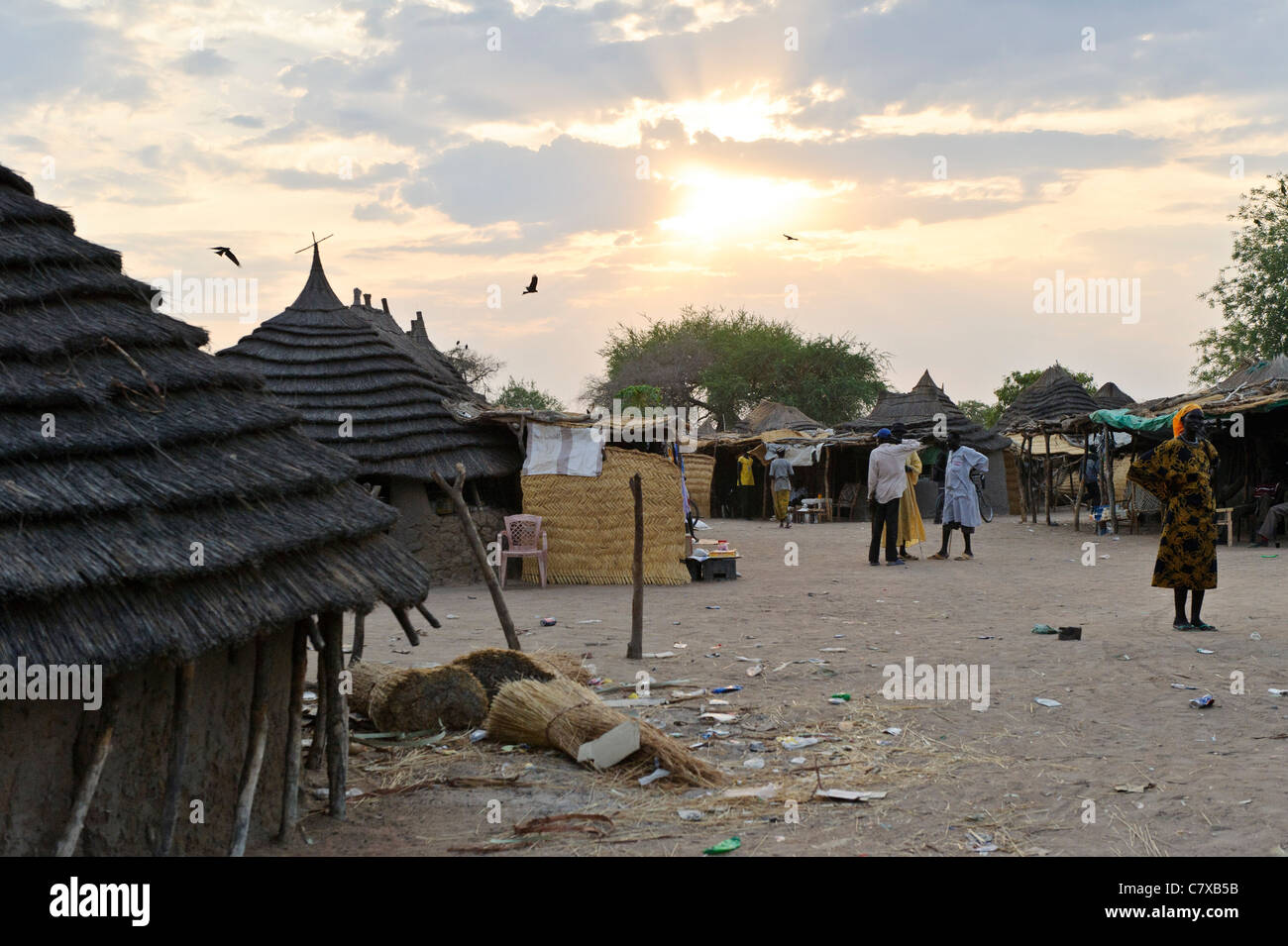 The village of Luonyaker, Bahr el Ghazal, South Sudan Stock Photo - Alamy