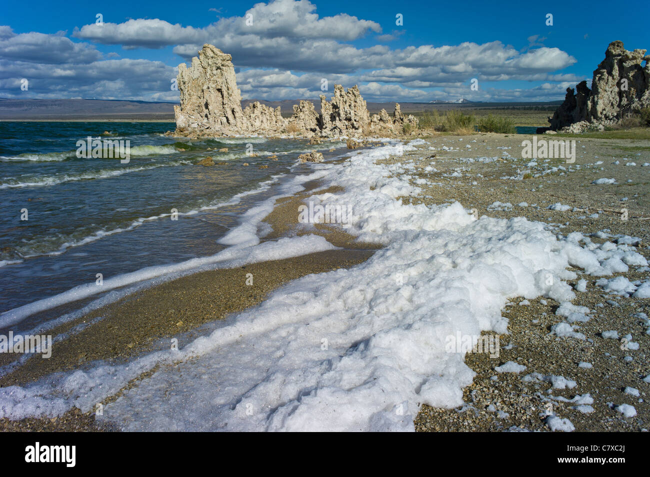 Wind blown lake hi-res stock photography and images - Alamy