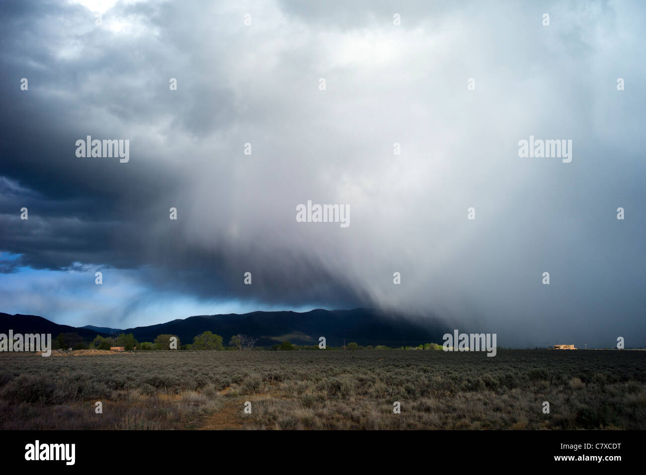 Squall Clouds High Resolution Stock Photography and Images - Alamy