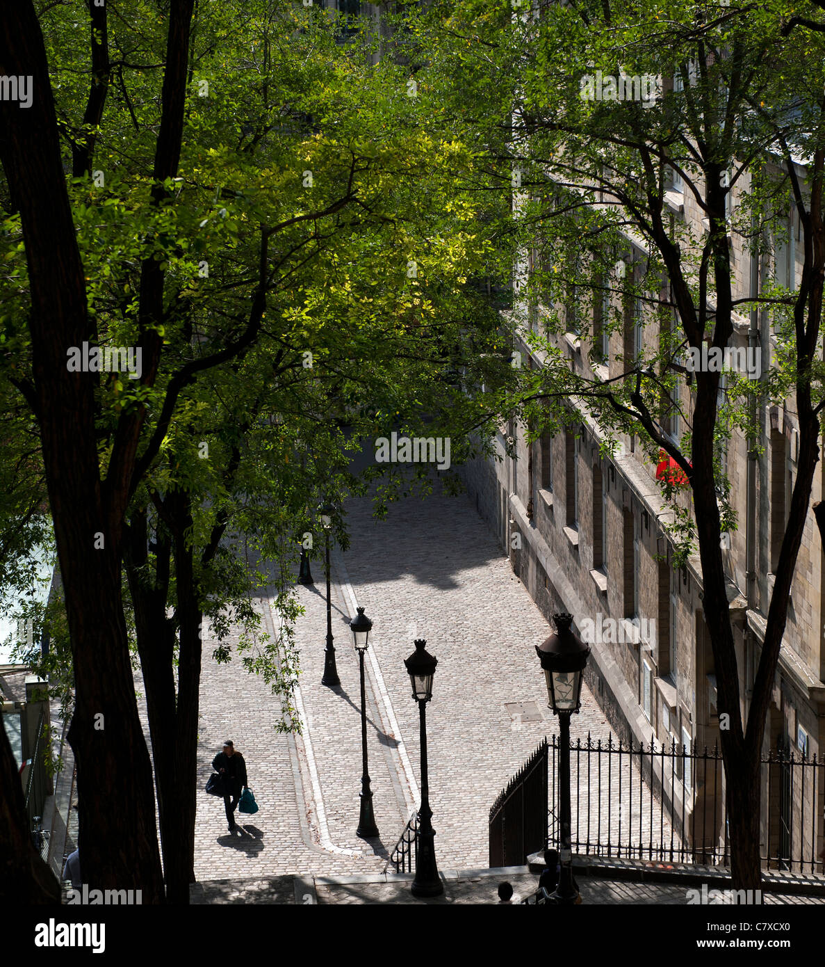 Steps in paris hi-res stock photography and images - Alamy