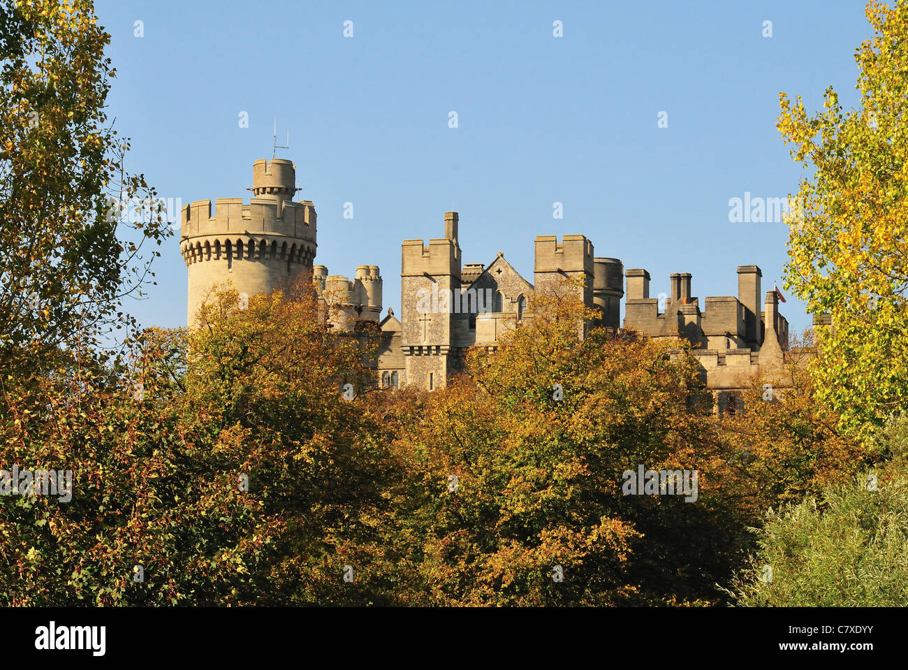 Bright castle hi-res stock photography and images - Alamy