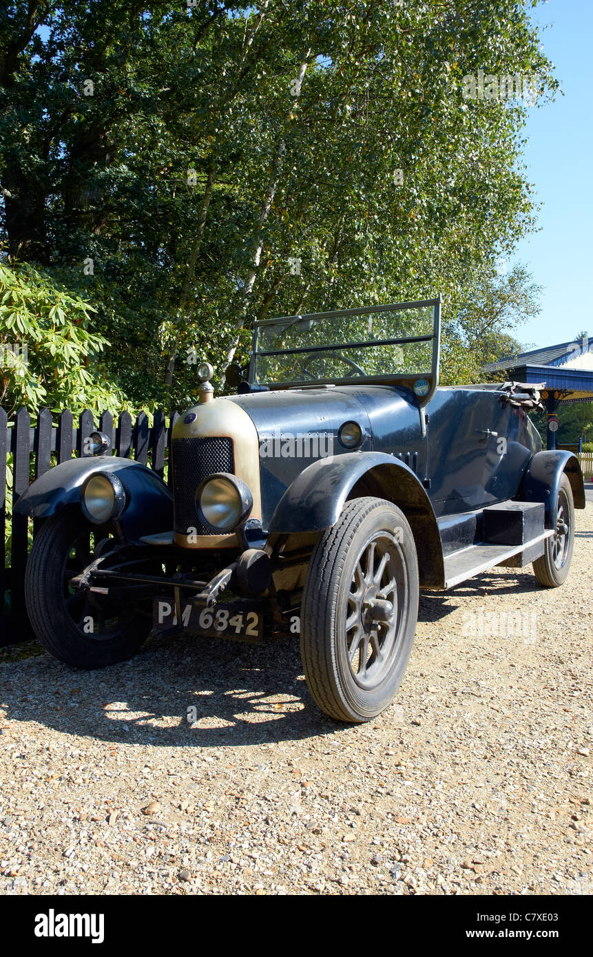 Morris Cowley Bullnose of 1926, the last year of production of this ...